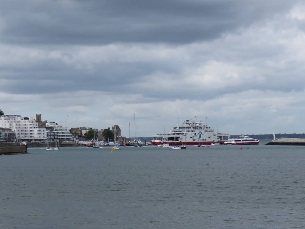 Welcome to Cowes! - I love Cowes